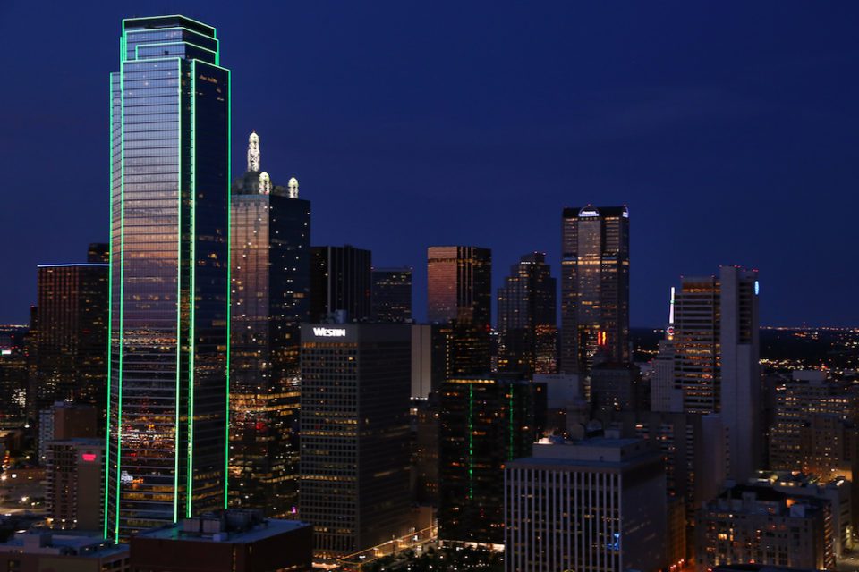 Best Places to View and Photograph the Dallas Skyline - UponArriving