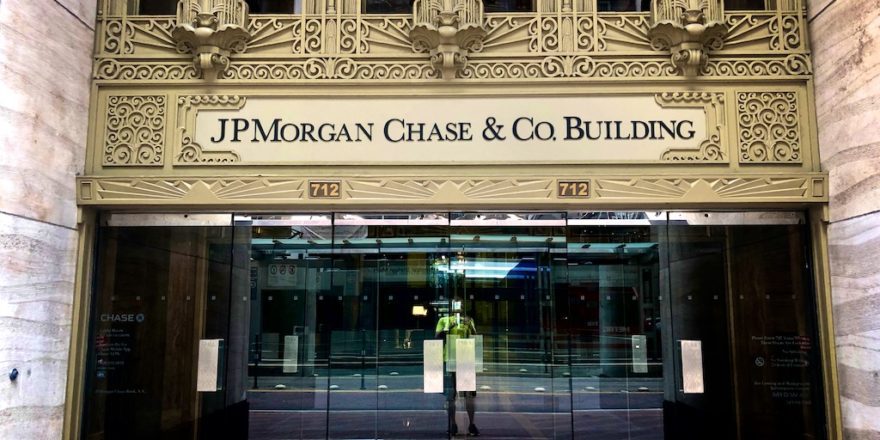 Chase Private Client Review: (Requirements, Benefits, Worth It?) [2021 ...