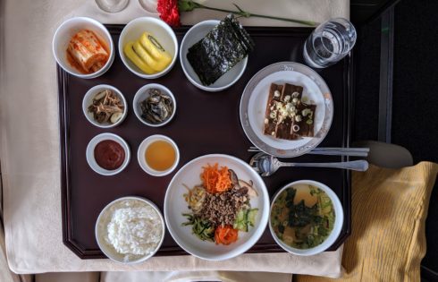 dining first class asiana 11 - UponArriving