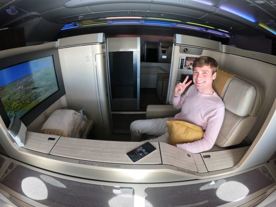 Asiana A380 First Class Enclosed Suites Review (JFK to ICN) [2019 ...