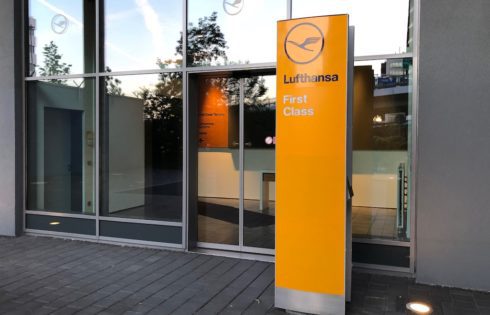 Lufthansa first class terminal 11 - UponArriving