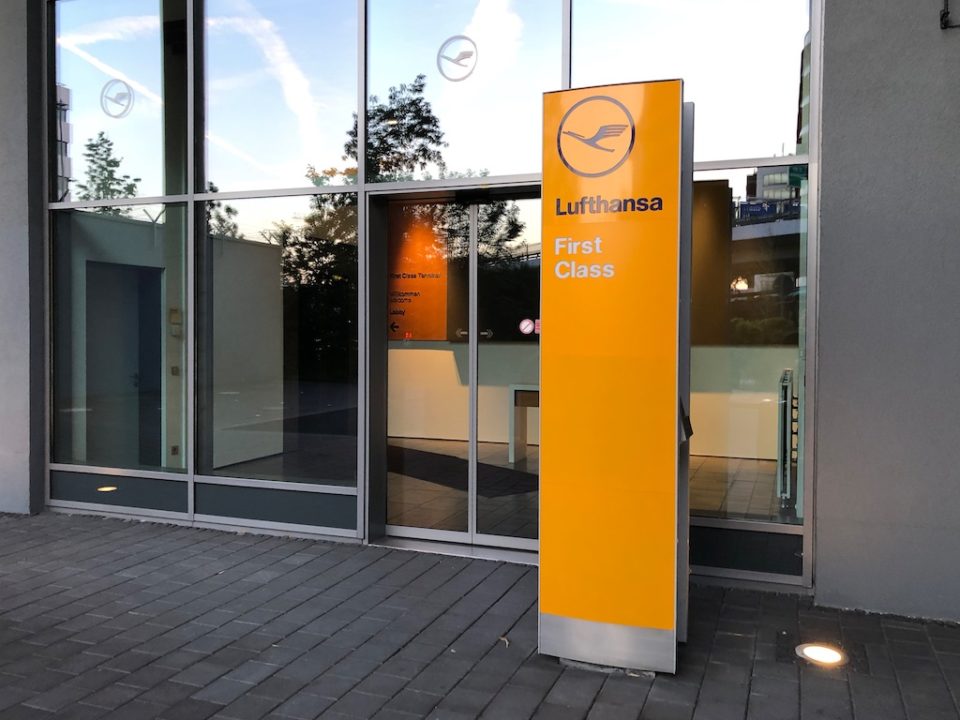 Lufthansa First Class Terminal Lounge Review [2019] - UponArriving