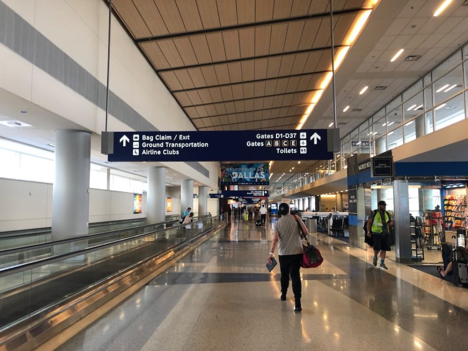 American Airlines Main Cabin Extra 737-800 Review - UponArriving