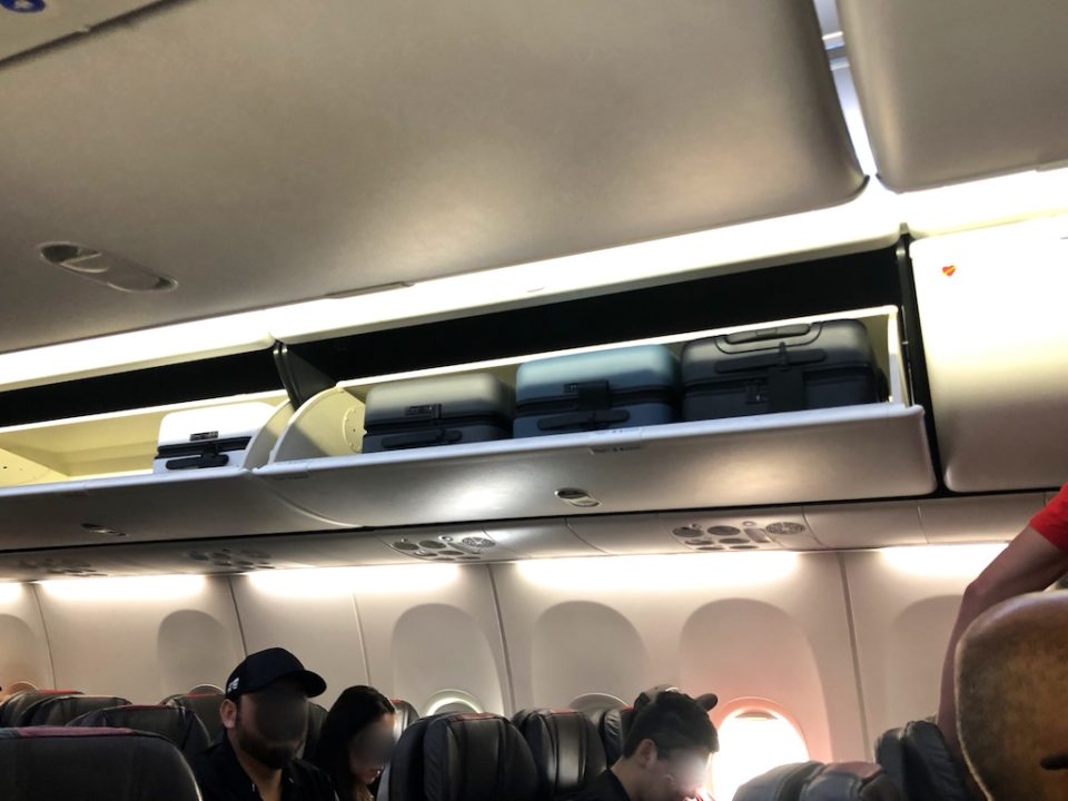 American Airlines Main Cabin Extra 737-800 Review - UponArriving