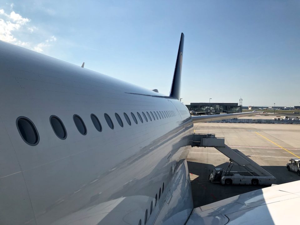 Lufthansa First Class Guide & Review [2021] - UponArriving