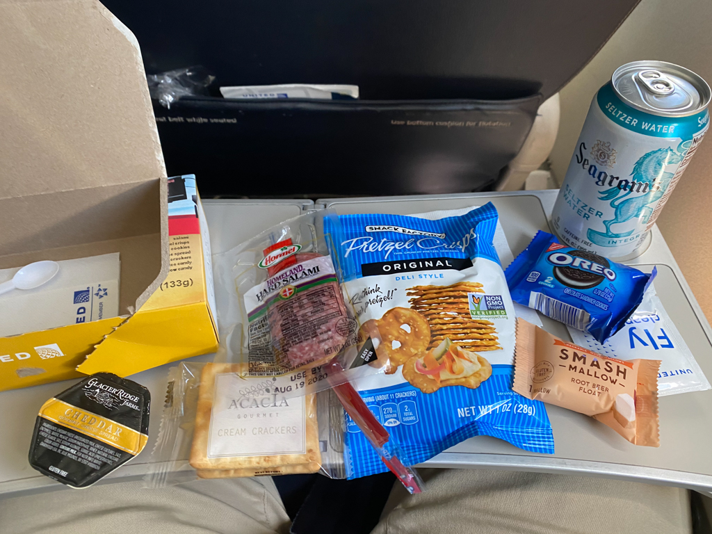 United-first-class-snack-box-covid-2 - UponArriving