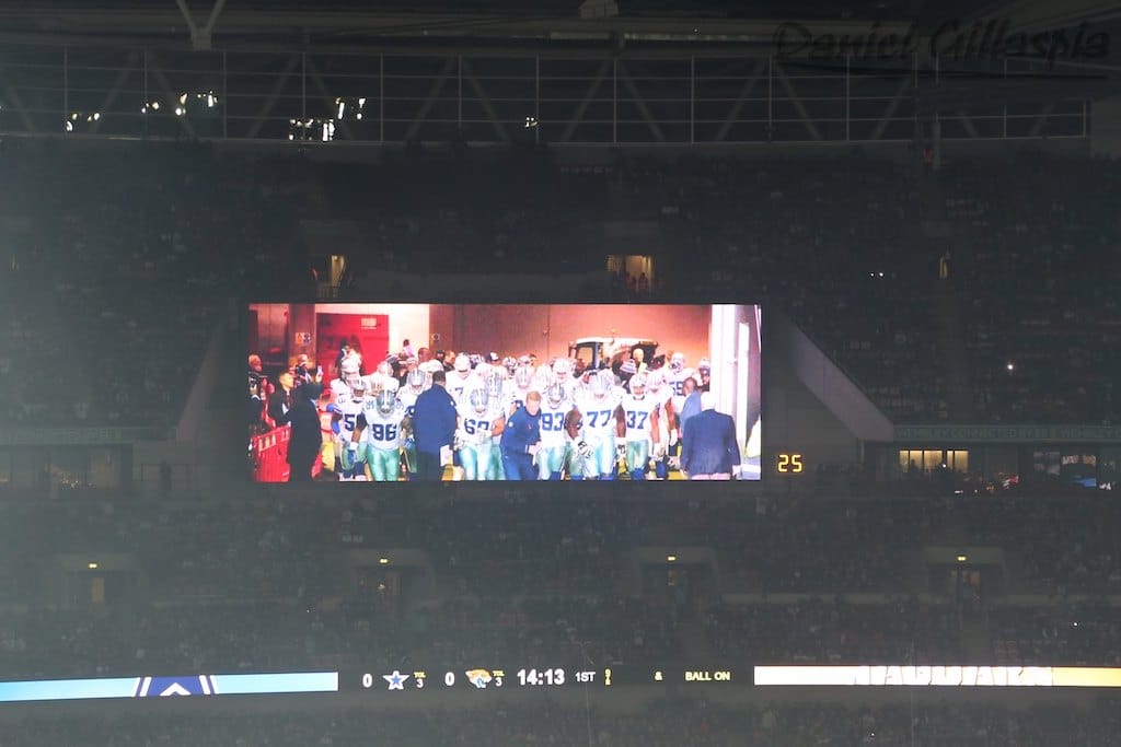 Wembley-Stadium-London-3 - UponArriving