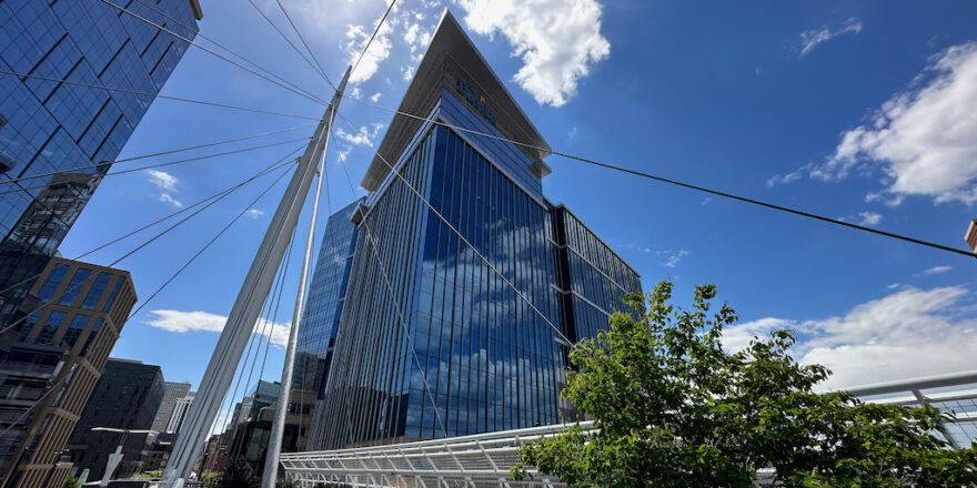 Visiting Denver Millennium Bridge: An Iconic Pedestrian Landmark in ...